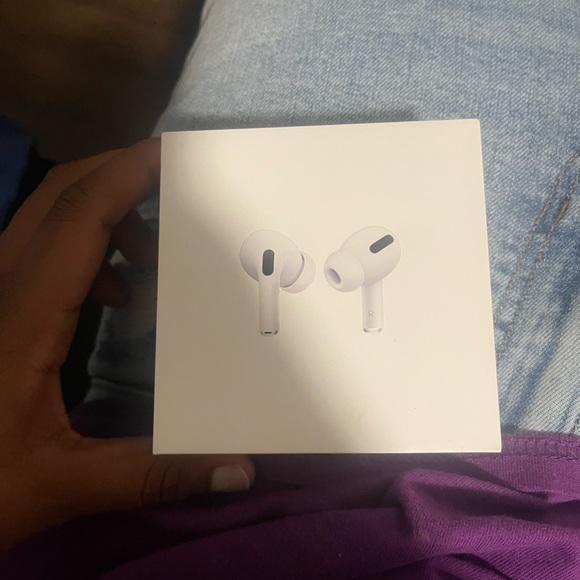 Apple | Headphones | Airpod Pros St Gen | Poshmark